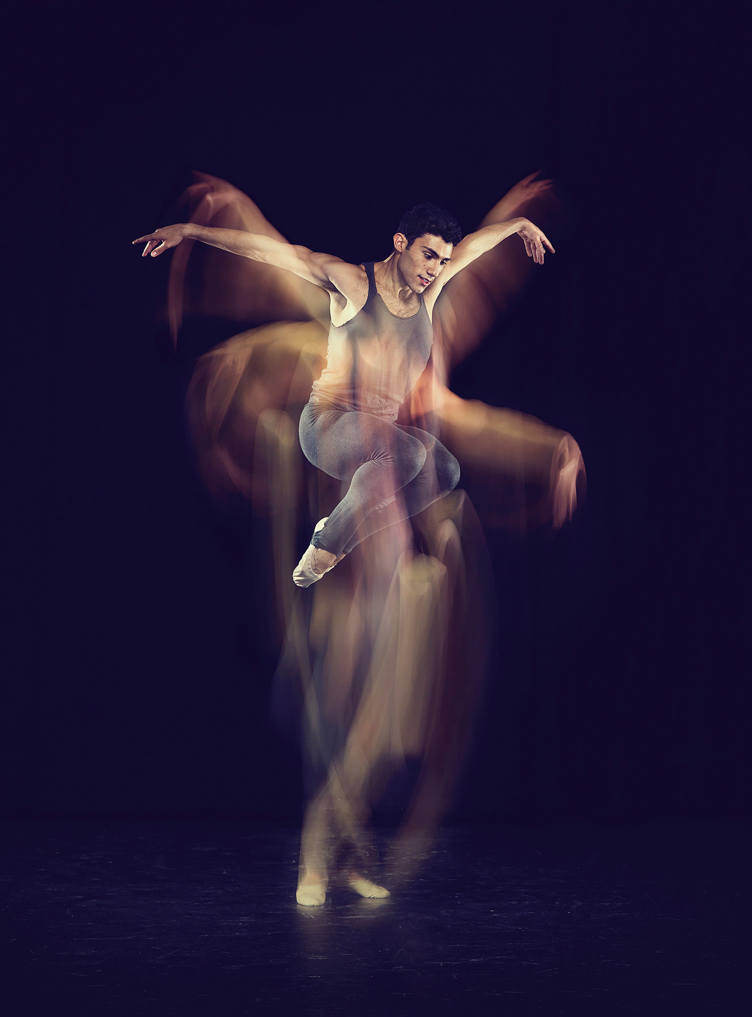 Ross Brown. Photography, CGI Direction, Motion