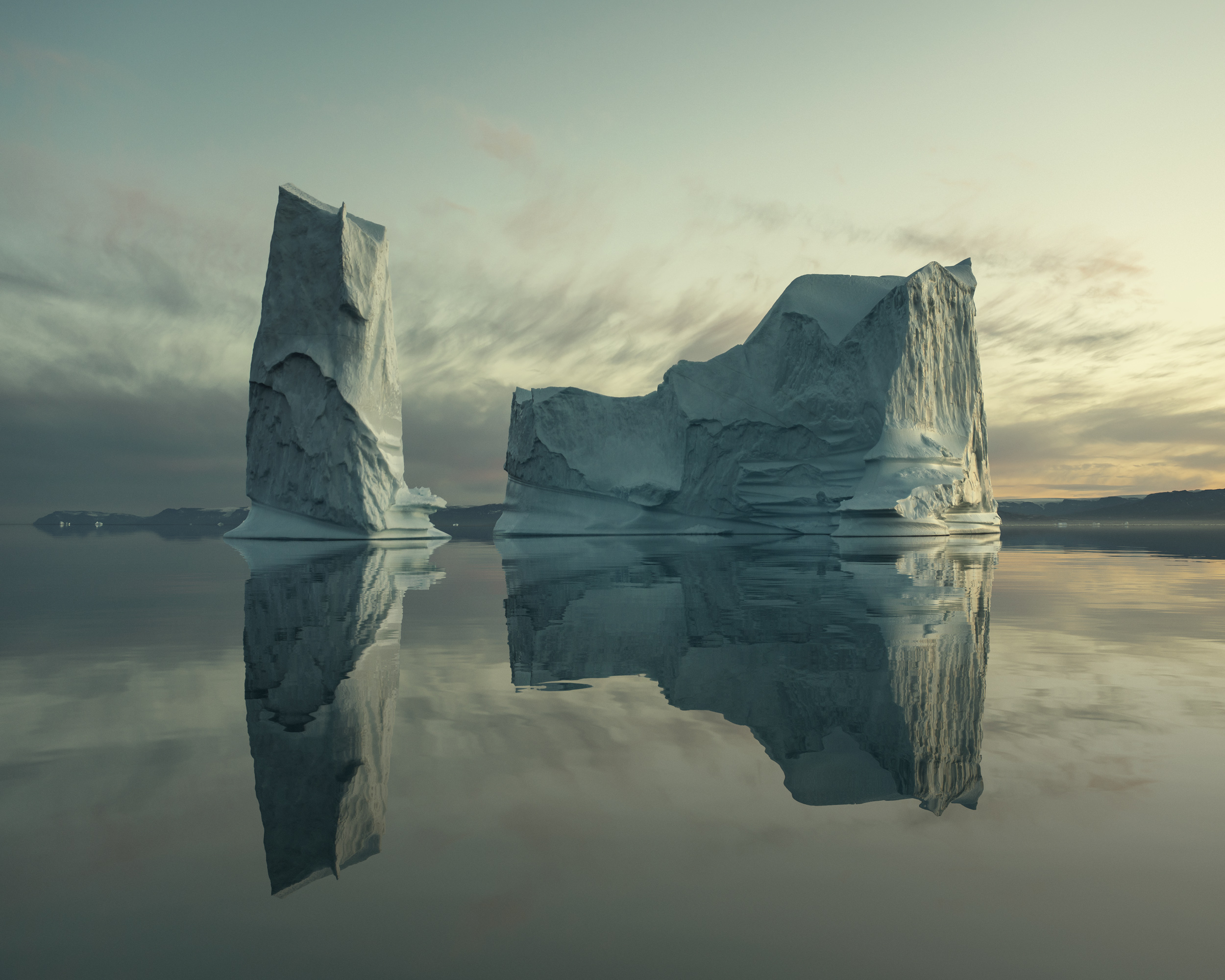 Ross Brown. Photography, CGI Direction, Motion